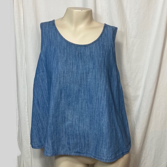 Universal Thread | Tops | Universal Thread Denim Top Minimal Extra ...